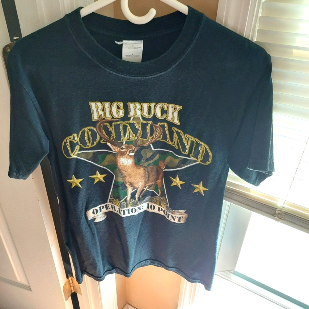 Very Nice Vintage Big Buck Command T-Shirt - Gem